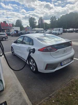 Hyundai Ioniq 2017 Kauņa, ar dzinēja tilpumu 0.00 L un nobraukumu 166 tūkst. km par 8000 €, foto 4 vietnē AUTOMOTO.COM.LV