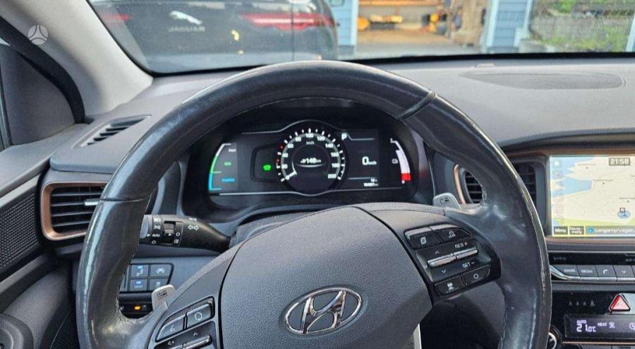 Hyundai Ioniq 2017 Kauņa, ar dzinēja tilpumu 0.00 L un nobraukumu 166 tūkst. km par 8000 €, foto 8 vietnē AUTOMOTO.COM.LV