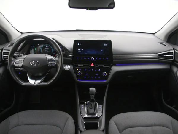 Hyundai Ioniq 2021 in Vilnius, with an engine capacity of 1.60 L and mileage of 197 thousand km for 13399 €, photo 2 on AUTOMOTO.COM.LV
