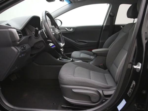 Hyundai Ioniq 2021 in Vilnius, with an engine capacity of 1.60 L and mileage of 197 thousand km for 13399 €, photo 4 on AUTOMOTO.COM.LV