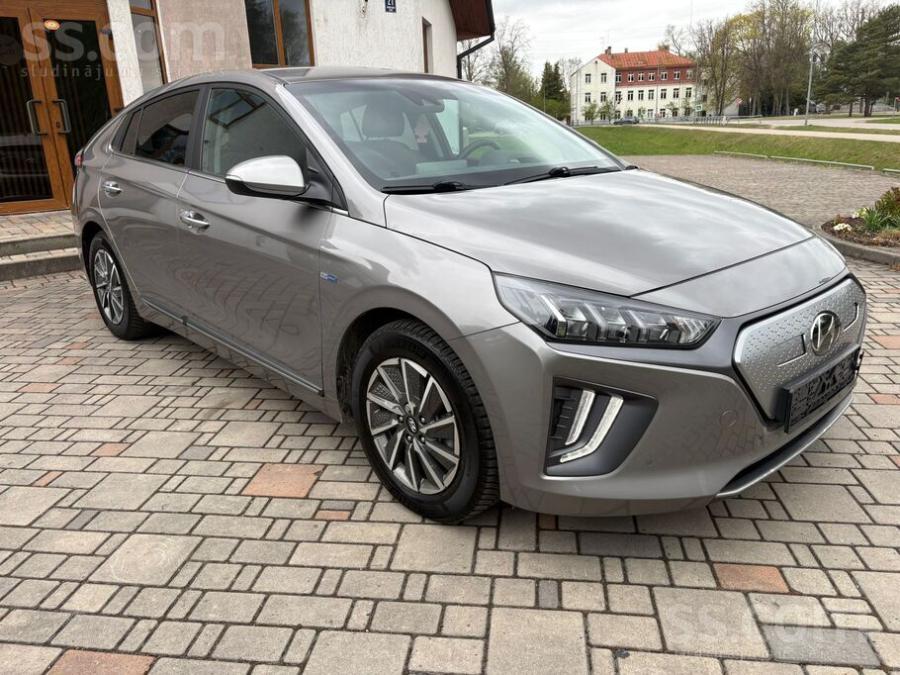 Хендай Ioniq 2021 в Елгава, объемом двигателя 1.60 л и пробегом 54 тыс. км за 13900 €, фото 1 на AUTOMOTO.COM.LV
