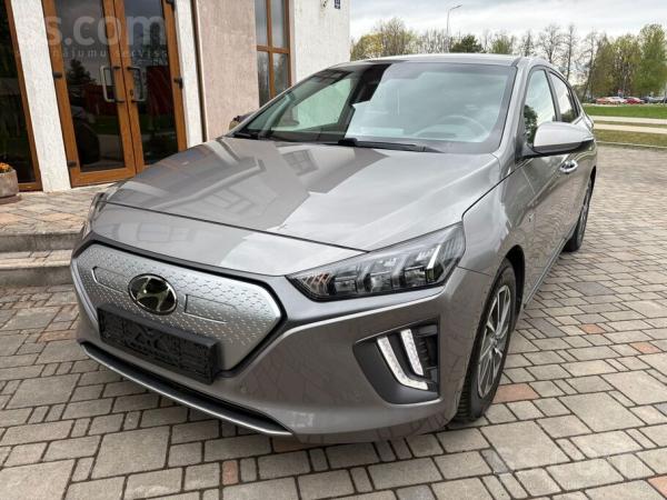 Hyundai Ioniq 2021 in Jelgava, with an engine capacity of 1.60 L and mileage of 54 thousand km for 13900 €, photo 7 on AUTOMOTO.COM.LV