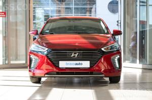 Red Hyundai Ioniq 2019 in Riga, with an engine capacity of 1.60 L and mileage of 64 thousand km for 20350 €, photo 27 on AUTOMOTO.COM.LV