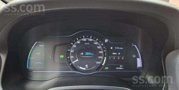 Красный Хендай Ioniq 2019 в Рига, объемом двигателя 1.60 л и пробегом 198 тыс. км за 10600 €, фото 6 на AUTOMOTO.COM.LV