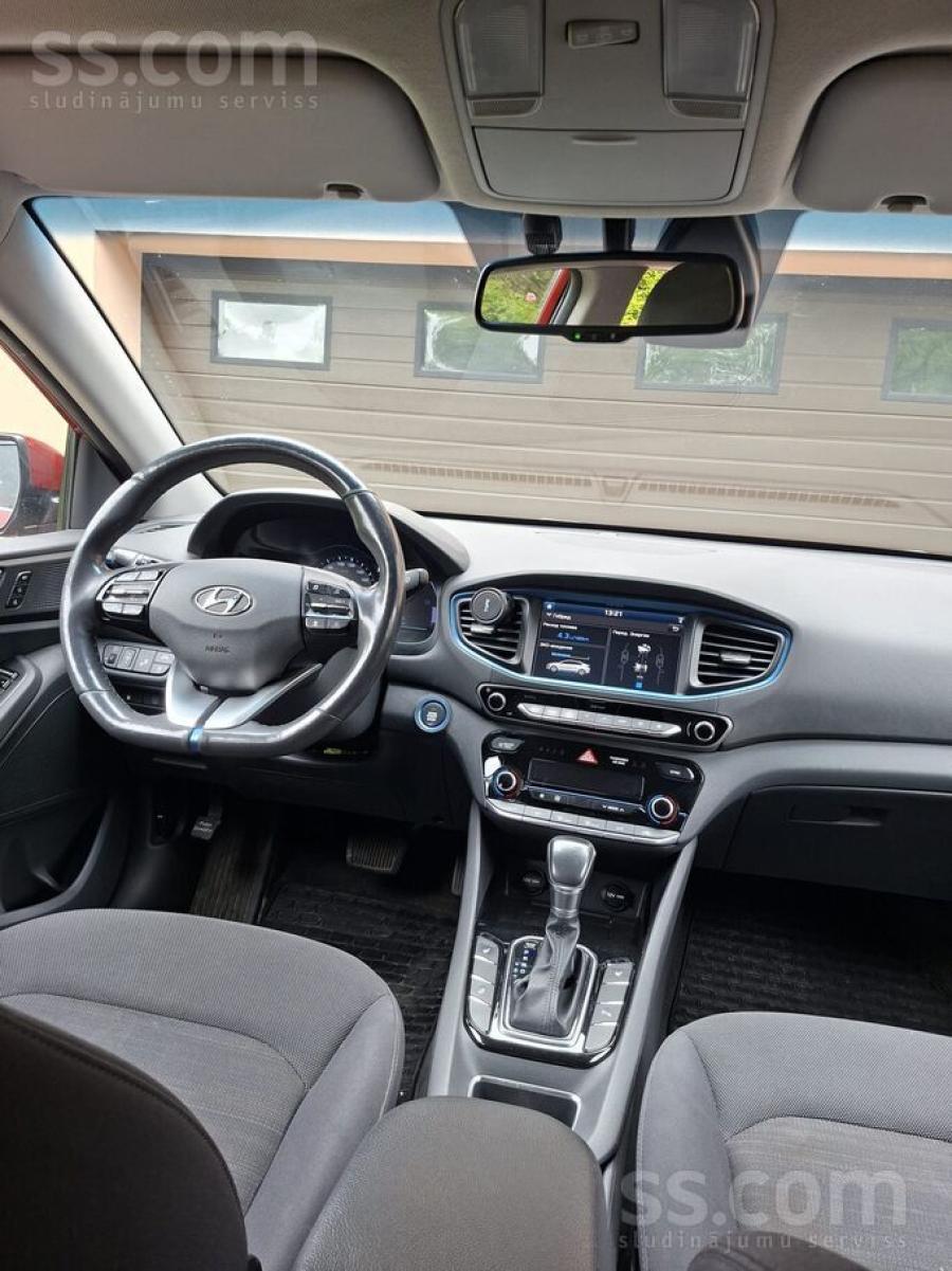 Sarkans Hyundai Ioniq 2019 Rīga, ar dzinēja tilpumu 1.60 L un nobraukumu 198 tūkst. km par 10600 €, foto 6 vietnē AUTOMOTO.COM.LV