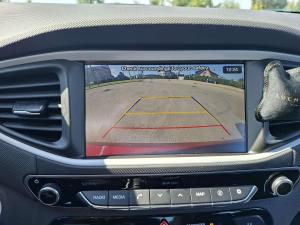Red Hyundai Ioniq 2019 in Kaunas, with an engine capacity of 0.00 L and mileage of 102 thousand km for 16900 €, photo 17 on AUTOMOTO.COM.LV