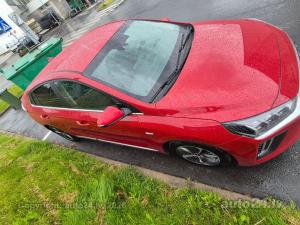 Красный Хендай Ioniq 2020 в Таллин, объемом двигателя 1.60 л и пробегом 115 тыс. км за 12900 €, фото 4 на AUTOMOTO.COM.LV