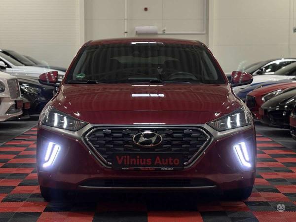 Красный Хендай Ioniq 2020 в Вильнюс, объемом двигателя 1.58 л и пробегом 116 тыс. км за 14990 €, фото 2 на AUTOMOTO.COM.LV