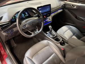 Red Hyundai Ioniq 2020 in Vilnius, with an engine capacity of 1.58 L and mileage of 116 thousand km for 14990 €, photo 12 on AUTOMOTO.COM.LV