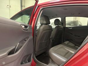 Red Hyundai Ioniq 2020 in Vilnius, with an engine capacity of 1.58 L and mileage of 116 thousand km for 14990 €, photo 33 on AUTOMOTO.COM.LV