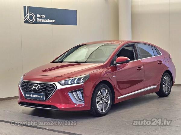 Sarkans Hyundai Ioniq 2020 Tallina, ar dzinēja tilpumu 1.60 L un nobraukumu 116 tūkst. km par 13900 €, foto 1 vietnē AUTOMOTO.COM.LV