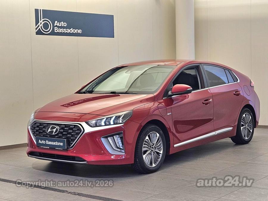 Красный Хендай Ioniq 2020 в Таллин, объемом двигателя 1.60 л и пробегом 116 тыс. км за 13900 €, фото 1 на AUTOMOTO.COM.LV