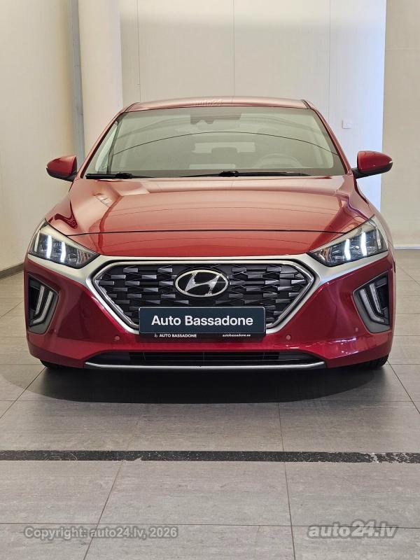 Sarkans Hyundai Ioniq 2020 Tallina, ar dzinēja tilpumu 1.60 L un nobraukumu 116 tūkst. km par 13900 €, foto 2 vietnē AUTOMOTO.COM.LV
