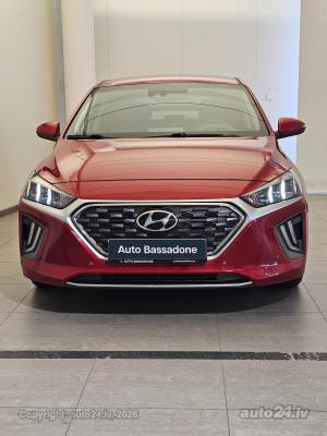 Красный Хендай Ioniq 2020 в Таллин, объемом двигателя 1.60 л и пробегом 116 тыс. км за 13900 €, фото 3 на AUTOMOTO.COM.LV
