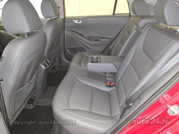 Sarkans Hyundai Ioniq 2020 Tallina, ar dzinēja tilpumu 1.60 L un nobraukumu 116 tūkst. km par 13900 €, foto 9 vietnē AUTOMOTO.COM.LV