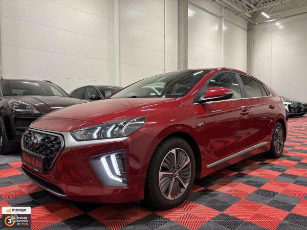 Красный Хендай Ioniq 2020 в Вильнюс, объемом двигателя 1.58 л и пробегом 116 тыс. км за 14800 €, фото 1 на AUTOMOTO.COM.LV