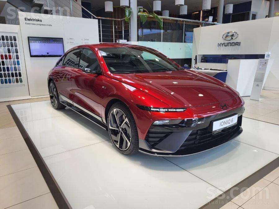 Красный Хендай Ioniq 2026 в Рига, объемом двигателя 0.00 л и пробегом 0 тыс. км за 60998 €, фото 4 на AUTOMOTO.COM.LV