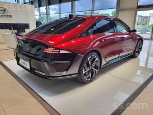 Красный Хендай Ioniq 2026 в Рига, объемом двигателя 0.00 л и пробегом 0 тыс. км за 60998 €, фото 5 на AUTOMOTO.COM.LV