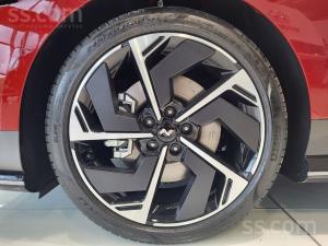 Красный Хендай Ioniq 2026 в Рига, объемом двигателя 0.00 л и пробегом 0 тыс. км за 60998 €, фото 23 на AUTOMOTO.COM.LV