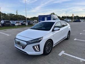 White Hyundai Ioniq 2020 in Kaunas, with an engine capacity of 0.00 L and mileage of 58 thousand km for 13999 €, photo  on AUTOMOTO.COM.LV