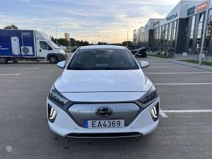 Balts Hyundai Ioniq 2020 Kauņa, ar dzinēja tilpumu 0.00 L un nobraukumu 58 tūkst. km par 13999 €, foto 3 vietnē AUTOMOTO.COM.LV