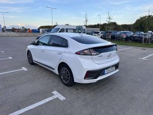 Balts Hyundai Ioniq 2020 Kauņa, ar dzinēja tilpumu 0.00 L un nobraukumu 58 tūkst. km par 13999 €, foto 7 vietnē AUTOMOTO.COM.LV