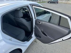 Balts Hyundai Ioniq 2020 Kauņa, ar dzinēja tilpumu 0.00 L un nobraukumu 58 tūkst. km par 13999 €, foto 18 vietnē AUTOMOTO.COM.LV