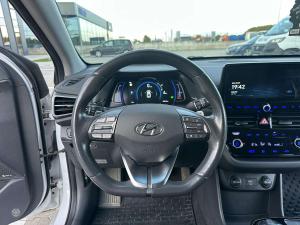 Balts Hyundai Ioniq 2020 Kauņa, ar dzinēja tilpumu 0.00 L un nobraukumu 58 tūkst. km par 13999 €, foto 20 vietnē AUTOMOTO.COM.LV