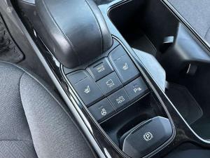 Balts Hyundai Ioniq 2020 Kauņa, ar dzinēja tilpumu 0.00 L un nobraukumu 58 tūkst. km par 13999 €, foto 26 vietnē AUTOMOTO.COM.LV