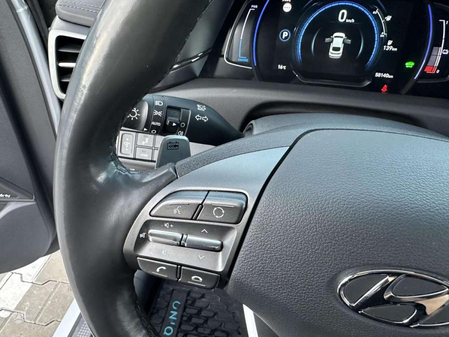 Balts Hyundai Ioniq 2020 Kauņa, ar dzinēja tilpumu 0.00 L un nobraukumu 58 tūkst. km par 13999 €, foto 27 vietnē AUTOMOTO.COM.LV