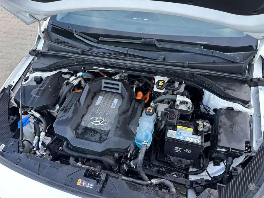 Balts Hyundai Ioniq 2020 Kauņa, ar dzinēja tilpumu 0.00 L un nobraukumu 58 tūkst. km par 13999 €, foto 37 vietnē AUTOMOTO.COM.LV
