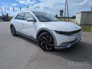 Balts Hyundai Ioniq 2021 Jelgava, ar dzinēja tilpumu 0.00 L un nobraukumu 87 tūkst. km par 29900 €, foto  vietnē AUTOMOTO.COM.LV