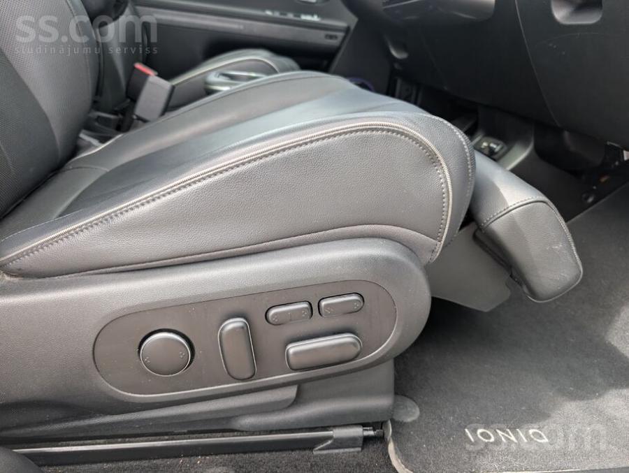 Balts Hyundai Ioniq 2021 Jelgava, ar dzinēja tilpumu 0.00 L un nobraukumu 87 tūkst. km par 29900 €, foto 12 vietnē AUTOMOTO.COM.LV
