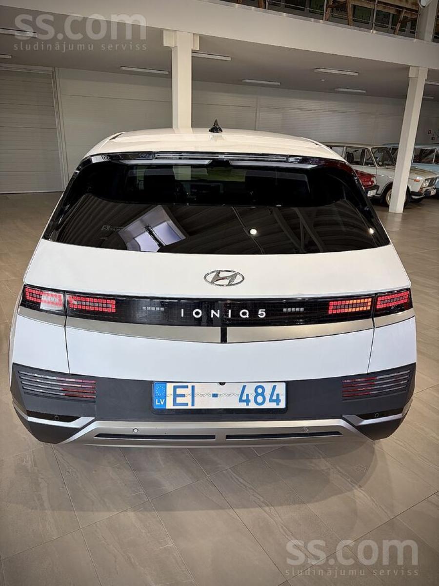 Белый Хендай Ioniq 2021 в Добеле, объемом двигателя 0.00 л и пробегом 114 тыс. км за 28150 €, фото 5 на AUTOMOTO.COM.LV