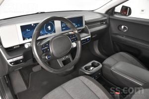 Balts Hyundai Ioniq 2022 Rīga, ar dzinēja tilpumu 0.00 L un nobraukumu 103 tūkst. km par 28490 €, foto 13 vietnē AUTOMOTO.COM.LV