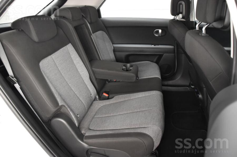Balts Hyundai Ioniq 2022 Rīga, ar dzinēja tilpumu 0.00 L un nobraukumu 103 tūkst. km par 28490 €, foto 17 vietnē AUTOMOTO.COM.LV
