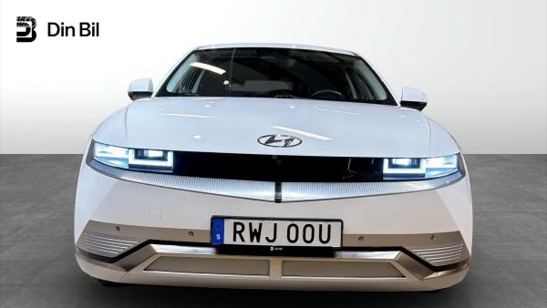 Белый Хендай Ioniq 2023 в Каунас, объемом двигателя 0.00 л и пробегом 87 тыс. км за 35203 €, фото 4 на AUTOMOTO.COM.LV
