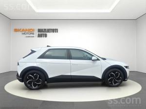 Balts Hyundai Ioniq 2023 Rīga, ar dzinēja tilpumu 1.60 L un nobraukumu 34 tūkst. km par 27490 €, foto 8 vietnē AUTOMOTO.COM.LV