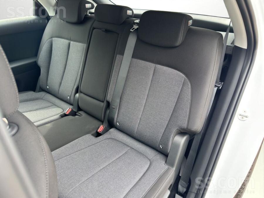 Balts Hyundai Ioniq 2023 Rīga, ar dzinēja tilpumu 1.60 L un nobraukumu 34 tūkst. km par 27490 €, foto 14 vietnē AUTOMOTO.COM.LV