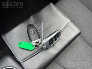Balts Hyundai Ioniq 2023 Rīga, ar dzinēja tilpumu 1.60 L un nobraukumu 34 tūkst. km par 27490 €, foto 20 vietnē AUTOMOTO.COM.LV