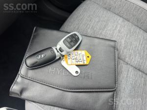 Balts Hyundai Ioniq 2023 Rīga, ar dzinēja tilpumu 1.60 L un nobraukumu 51 tūkst. km par 30490 €, foto 20 vietnē AUTOMOTO.COM.LV