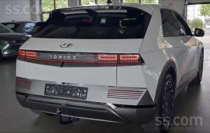 Balts Hyundai Ioniq 2023 Rīga, ar dzinēja tilpumu 0.00 L un nobraukumu 78 tūkst. km par 29890 €, foto 7 vietnē AUTOMOTO.COM.LV