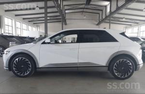 Balts Hyundai Ioniq 2023 Rīga, ar dzinēja tilpumu 0.00 L un nobraukumu 78 tūkst. km par 29890 €, foto 9 vietnē AUTOMOTO.COM.LV