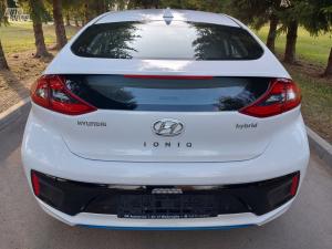 White Hyundai Ioniq 2016 in Marijampole, with an engine capacity of 1.60 L and mileage of 61 thousand km for 10800 €, photo 33 on AUTOMOTO.COM.LV