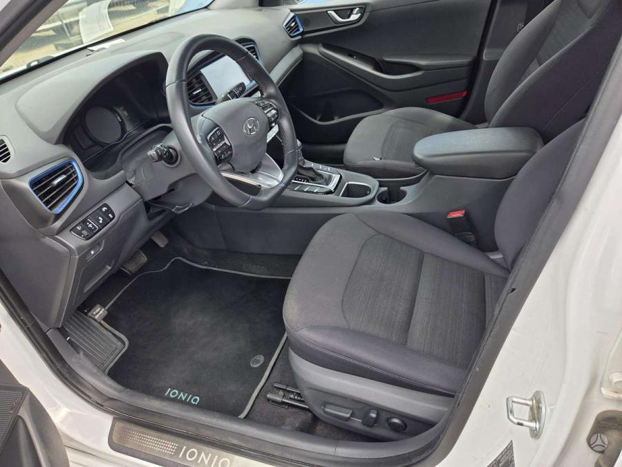 Balts Hyundai Ioniq 2016 Kauņa, ar dzinēja tilpumu 1.60 L un nobraukumu 203 tūkst. km par 9500 €, foto 10 vietnē AUTOMOTO.COM.LV