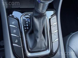 Balts Hyundai Ioniq 2016 Rīga, ar dzinēja tilpumu 1.60 L un nobraukumu 130 tūkst. km par 10900 €, foto 12 vietnē AUTOMOTO.COM.LV