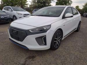Белый Хендай Ioniq 2017 в Паневежис, объемом двигателя 1.58 л и пробегом 170 тыс. км за 9700 €, фото 4 на AUTOMOTO.COM.LV
