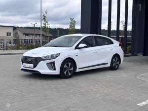 Белый Хендай Ioniq 2017 в Вильнюс, объемом двигателя 1.58 л и пробегом 232 тыс. км за 8600 €, фото 3 на AUTOMOTO.COM.LV