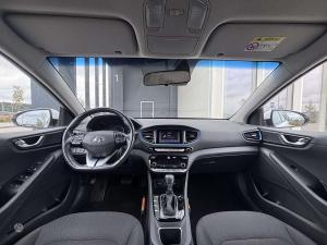 Белый Хендай Ioniq 2017 в Вильнюс, объемом двигателя 1.58 л и пробегом 232 тыс. км за 8600 €, фото 9 на AUTOMOTO.COM.LV