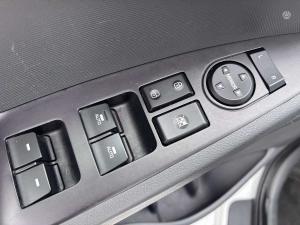 Белый Хендай Ioniq 2017 в Вильнюс, объемом двигателя 1.58 л и пробегом 232 тыс. км за 8600 €, фото 12 на AUTOMOTO.COM.LV